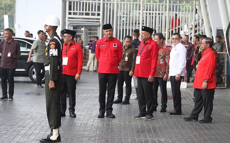 HT Hadiri Puncak Peringatan Bulan Bung Karno di Stadion GBK HT Hadiri Puncak Peringatan Bulan Bung Karno di Stadion GBK