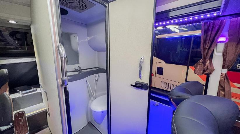 PO EKA Rilis Bus Patas Bodi Legacy SR3 XHD Prime dari Karoseri Laksana, Intip Kemewahannya ...