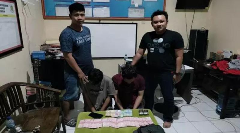 Beli Sebungkus Rokok Dengan Uang Palsu 2 Mahasiswa Di Pekalongan