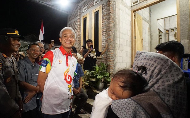 Simulasi 3 Capres, Elektabilitas Ganjar Pranowo di Jatim Tertinggi 41,5 ... Simulasi 3 Capres, Elektabilitas Ganjar Pranowo di Jatim Tertinggi 41,5 ...