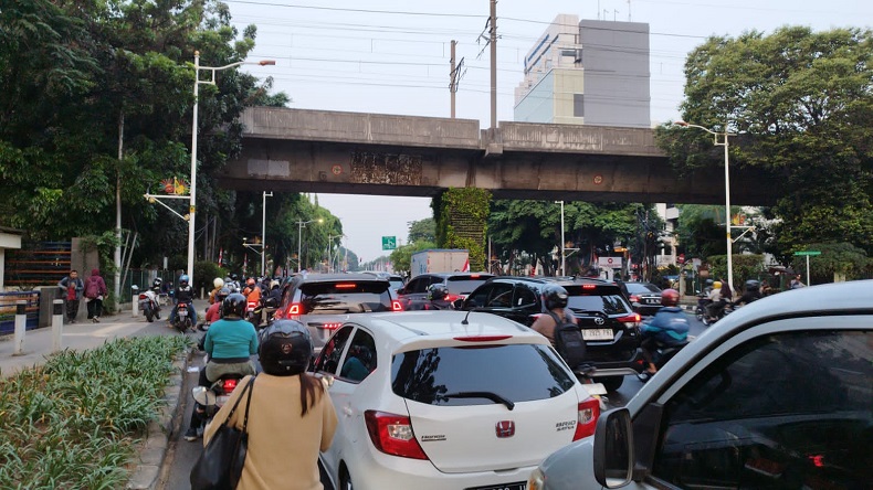 Demo Buruh, Arus Lalu Lintas di Sekitar Istana Negara Macet