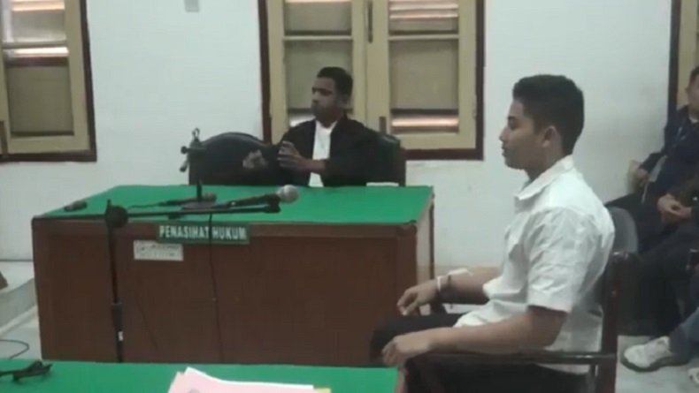 Anak AKBP Achiruddin, Aditya Hasibuan Divonis 1,5 Tahun Penjara Anak AKBP Achiruddin, Aditya Hasibuan Divonis 1,5 Tahun Penjara