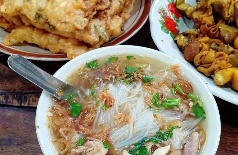 Rekomendasi Tempat Sarapan di Solo Enak Bikin Ketagihan, Ada Gudeg Ceker hingga Timlo Sastro ...
