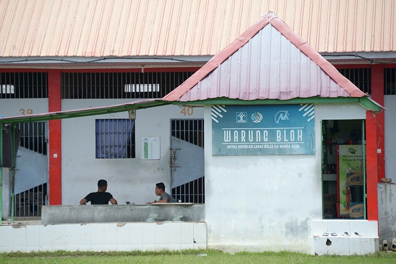 Lapas Kelebihan Kapasitas, Grasi Massal Napi Narkoba Dikaji Lapas Kelebihan Kapasitas, Grasi Massal Napi Narkoba Dikaji