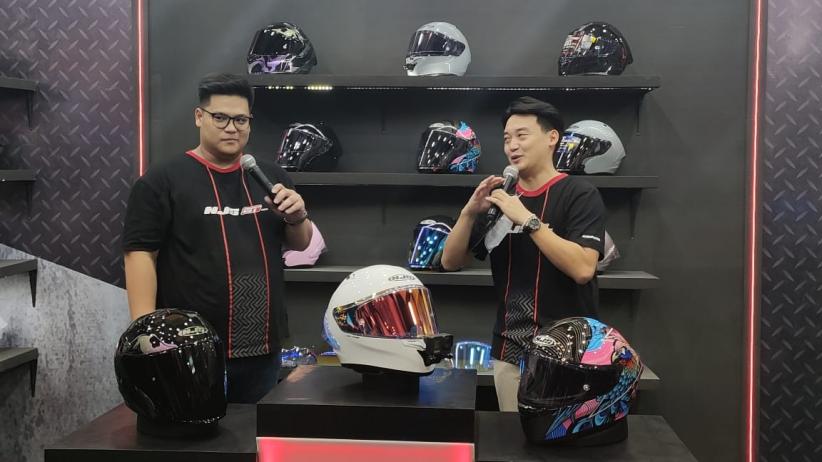 NJS Luncurkan 2 Helm Baru di IMOS+ 2023, Bisa Buat Ngevlog