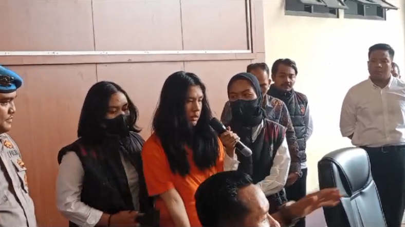 Ini Tampang Ghisca Debora Penipu Tiket Konser Coldplay, Terancam 4 ...