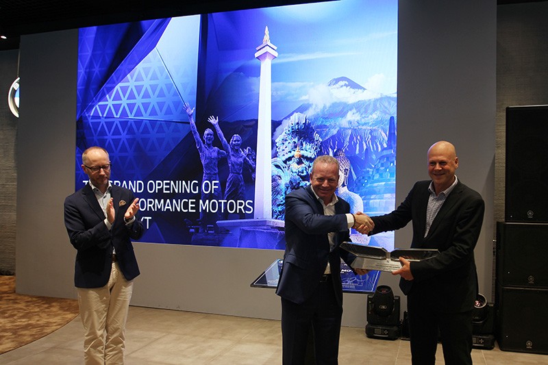 BMW Performance Motors Thamrin Berikan Pengalaman Terbaik Pelanggan Premium