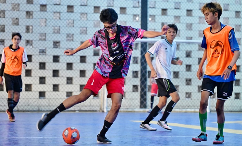 Momen Alam Ganjar Main Futsal Bareng Alif Cepmek hingga Dilan Bekasi