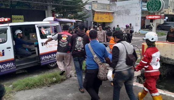 Sadis! Pemuda di Semarang Bunuh Teman Gara-gara Cekcok saat Pesta Miras Sadis! Pemuda di Semarang Bunuh Teman Gara-gara Cekcok saat Pesta Miras