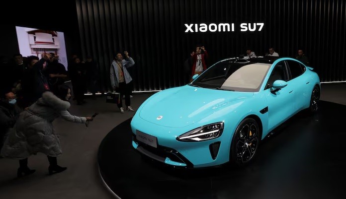 Mobil Listrik Xiaomi SU7 Mulai Dijual 28 Maret, Saingi BYD Seal dan ...