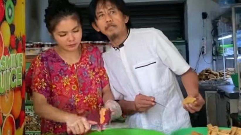 Lama Tak Muncul di TV, Epy Kusnandar Kini Jualan Kolak dan Gorengan