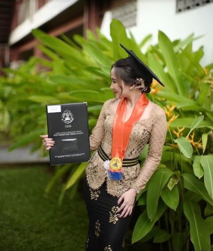 Potret Cantik Devani Audri, Pacar Kiper Timnas Ernando Ari yang Tepis Penalti Pemain Australia