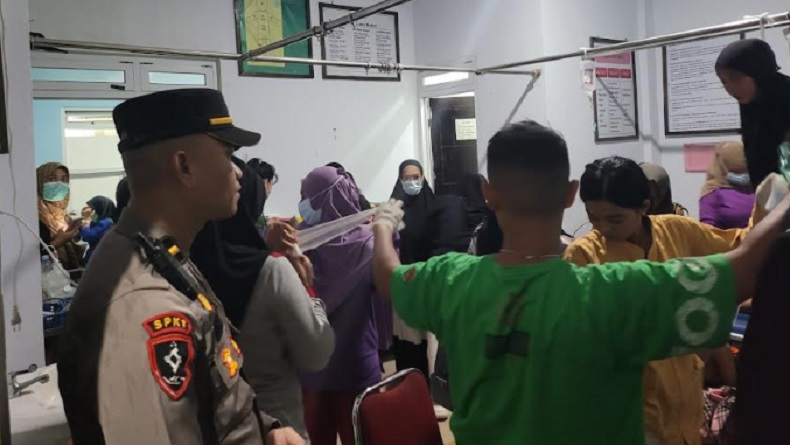 Puluhan Warga Kolaka Keracunan Massal Usai Santap Hidangan di Akikahan Puluhan Warga Kolaka Keracunan Massal Usai Santap Hidangan di Akikahan