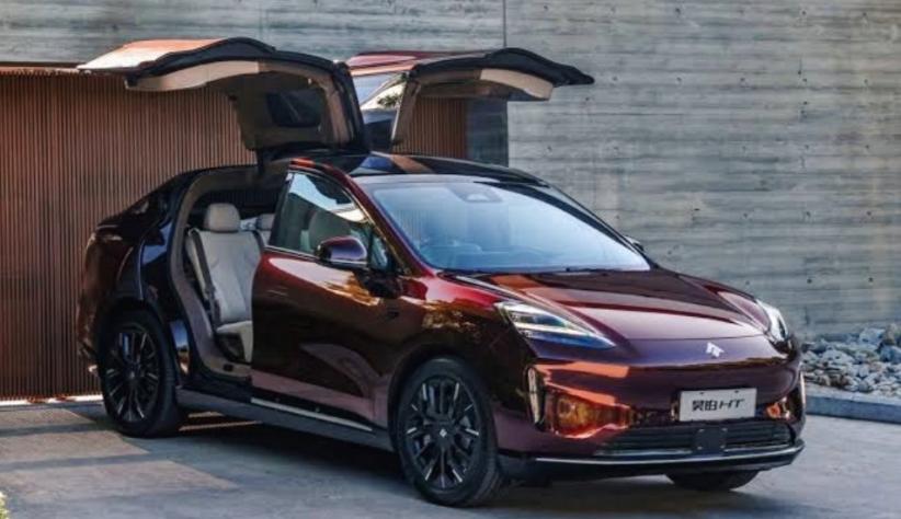 Melihat dari Dekat 2 Mobil Listrik GAC Aion yang Bakal Meluncur di Indonesia