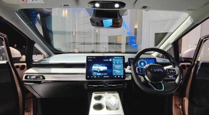 Mobil Listrik Aion Y Plus Meluncur di Indonesia Dijual Mulai Rp415 Juta, Boyong 2 Model