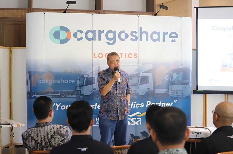 Perkuat Ekosistem Industri Halal Perkuat Ekosistem Industri Halal
