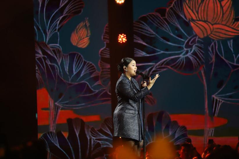 Shabrina Leanor Bawa Lagu Legendaris pada Final Live Showcase Indonesian Idol