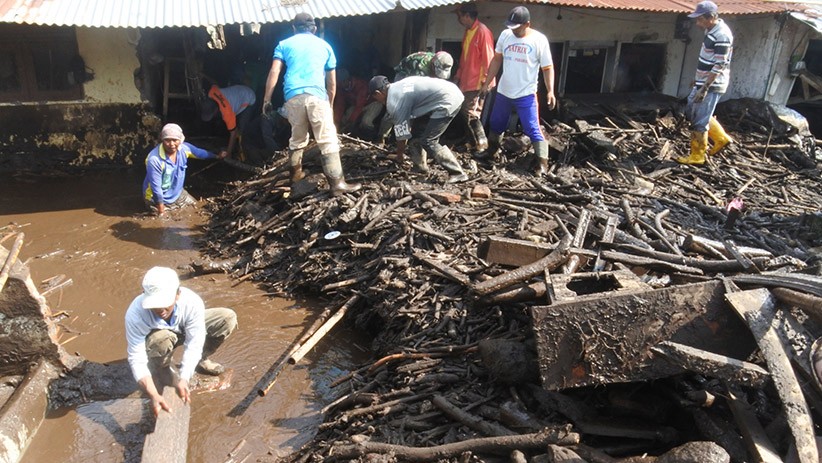 Begini Dampak Banjir Bandang Bondowoso, Ratusan Rumah Terendam Lumpur